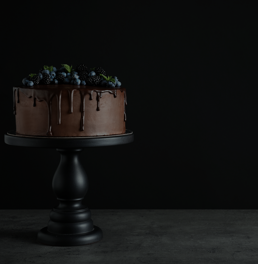 Exquisite Cookies, Cupcakes, and Cake Jars | DE LOR CAKERY